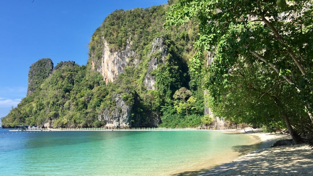 เยือน 'เกาะห้อง Smart Island' ชมนวัตกรรมระบบผลิตไฟฟ้า ควบคุมผ่านสมาร์ท ...