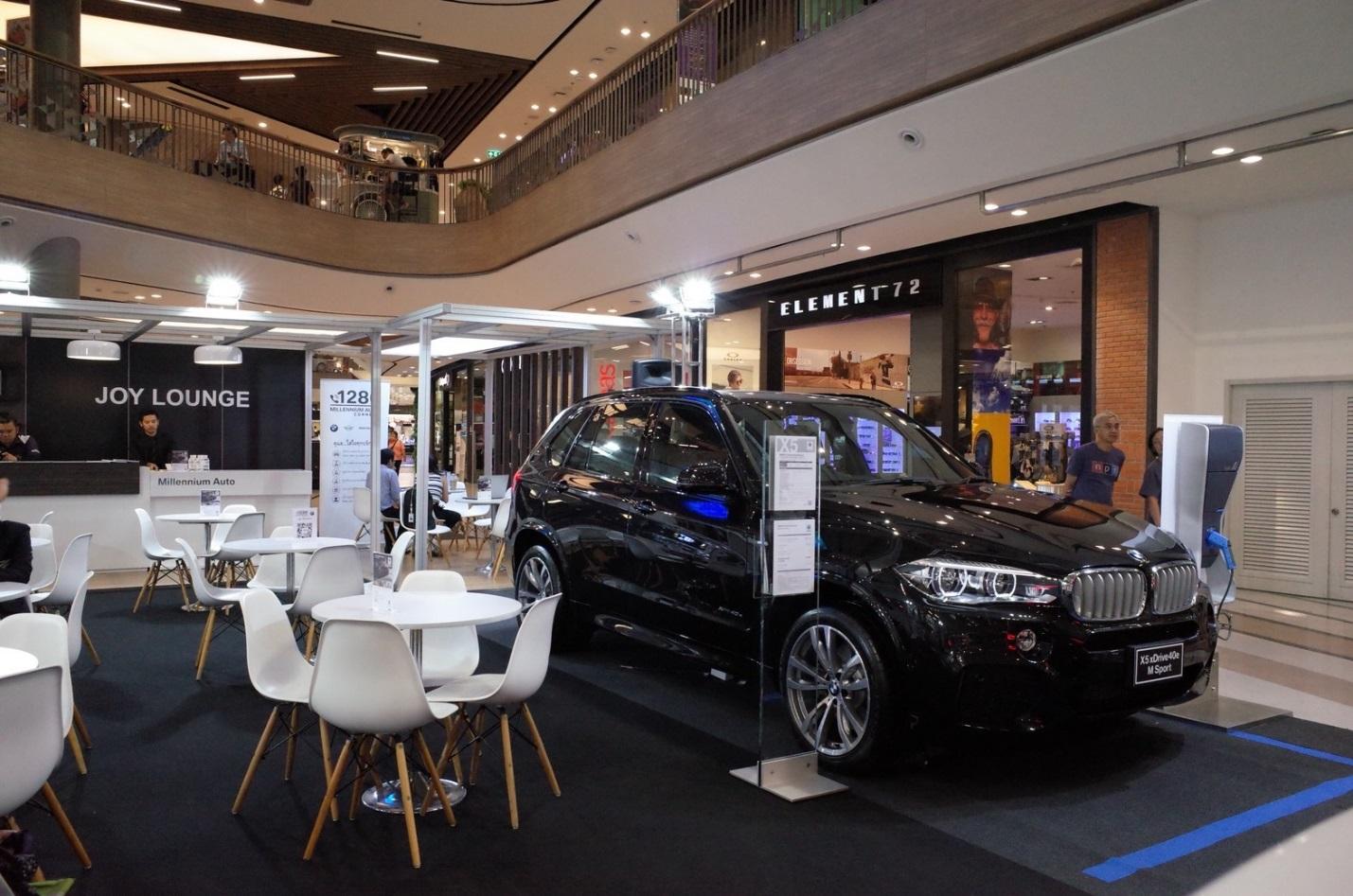 BMW Millennium Auto ให้ลูกค้าและกลุ่มคนที่หลงใหล ได้ใกล้ชิดกับยนตกรรม ...