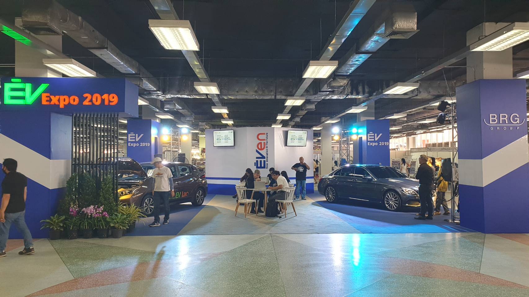 บีอาร์จี จับมือ EV LAO รุกตลาดรถยนต์ไฟฟ้าในลาว