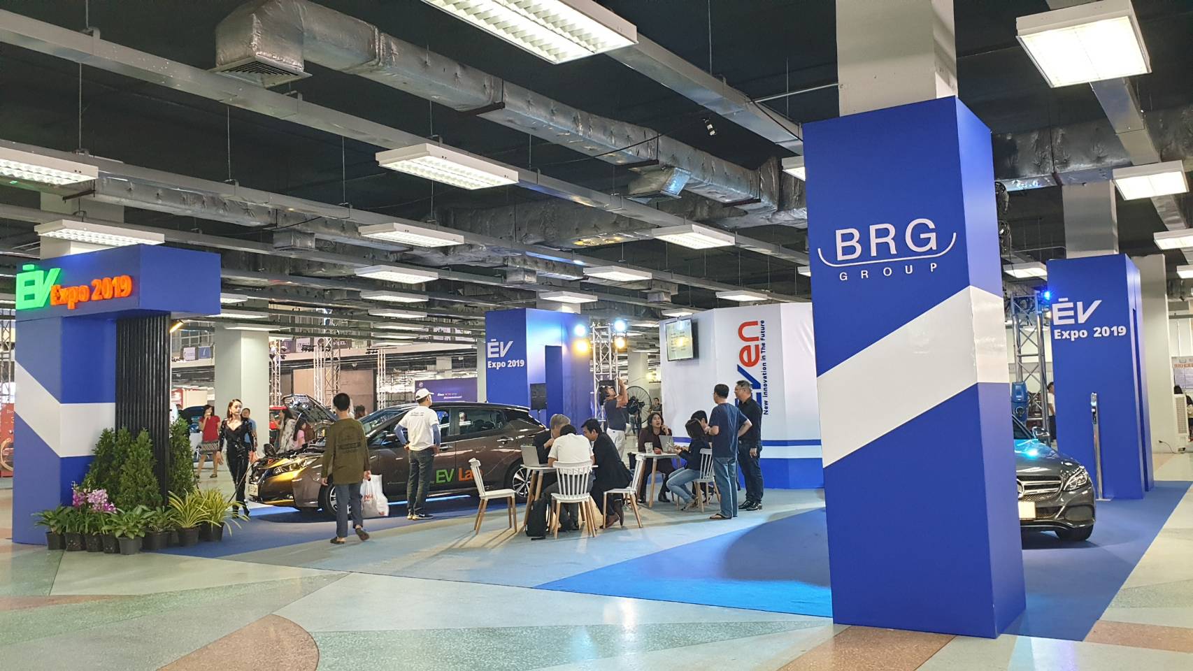 บีอาร์จี จับมือ EV LAO รุกตลาดรถยนต์ไฟฟ้าในลาว