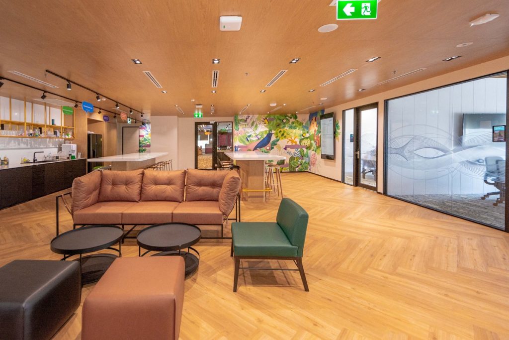 ออฟฟิศสไตล์ "FPT" ออกแบบจากประสบการณ์