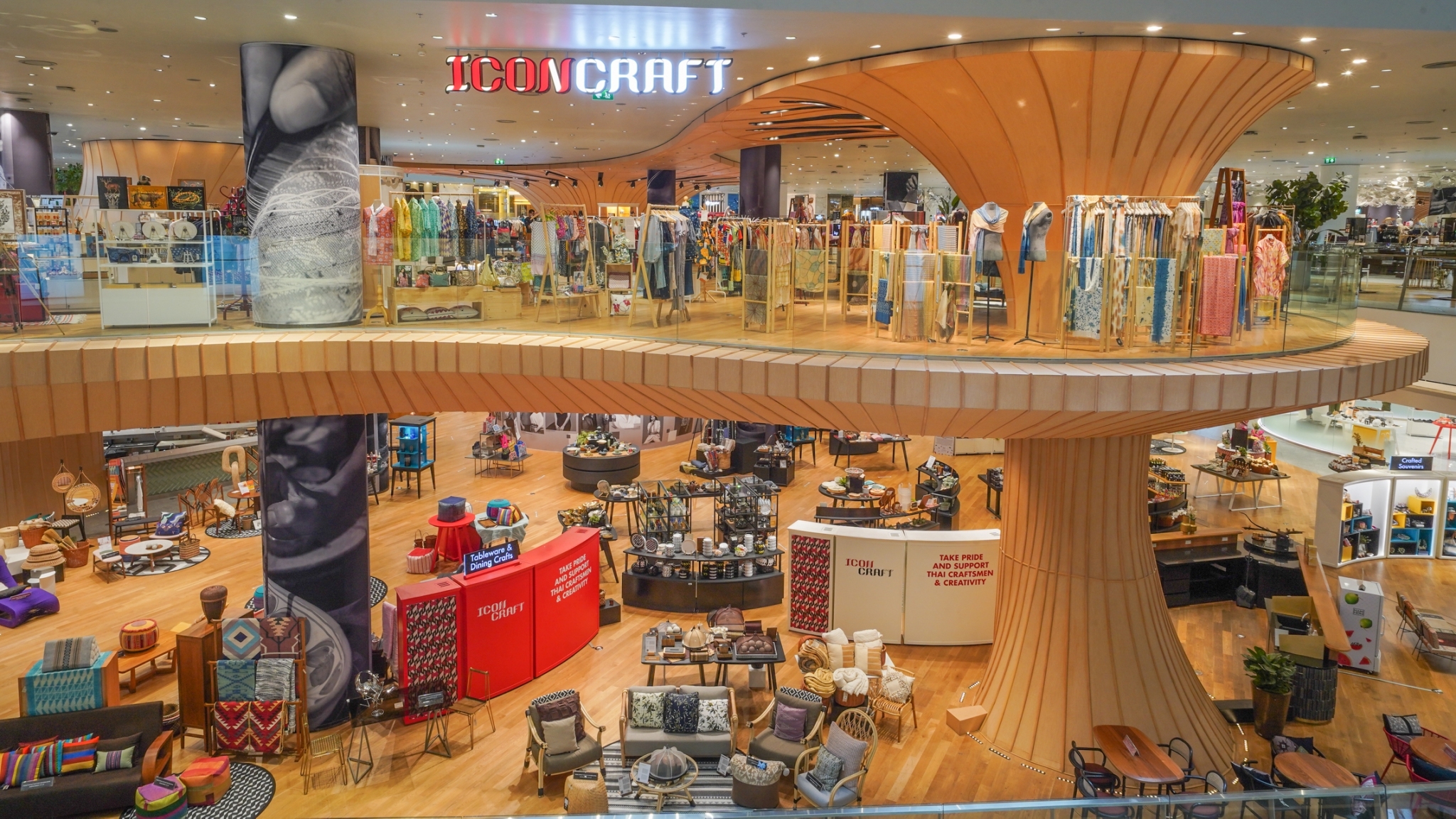 ICONCRAFT แหล่งรวมงานคราฟต์ 500 แบรนด์ น่าเดินเลือกซื้อสนับสนุนงานฝีมือคนไทย