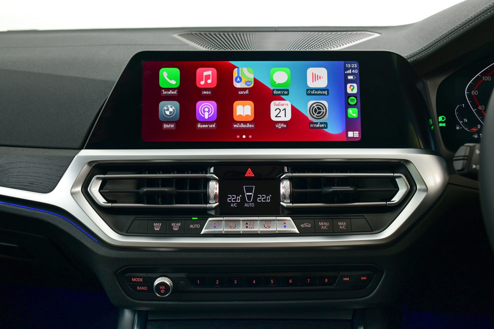 บีเอ็มดับเบิลยู 320Li Luxury ลอง วีลเบส...โอ่โถง...โอ่อ่า