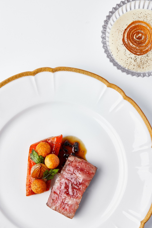 Blue by Alain Ducasse คว้ามิชิลินสตาร์ติดต่อกันเป็นปีที่สอง