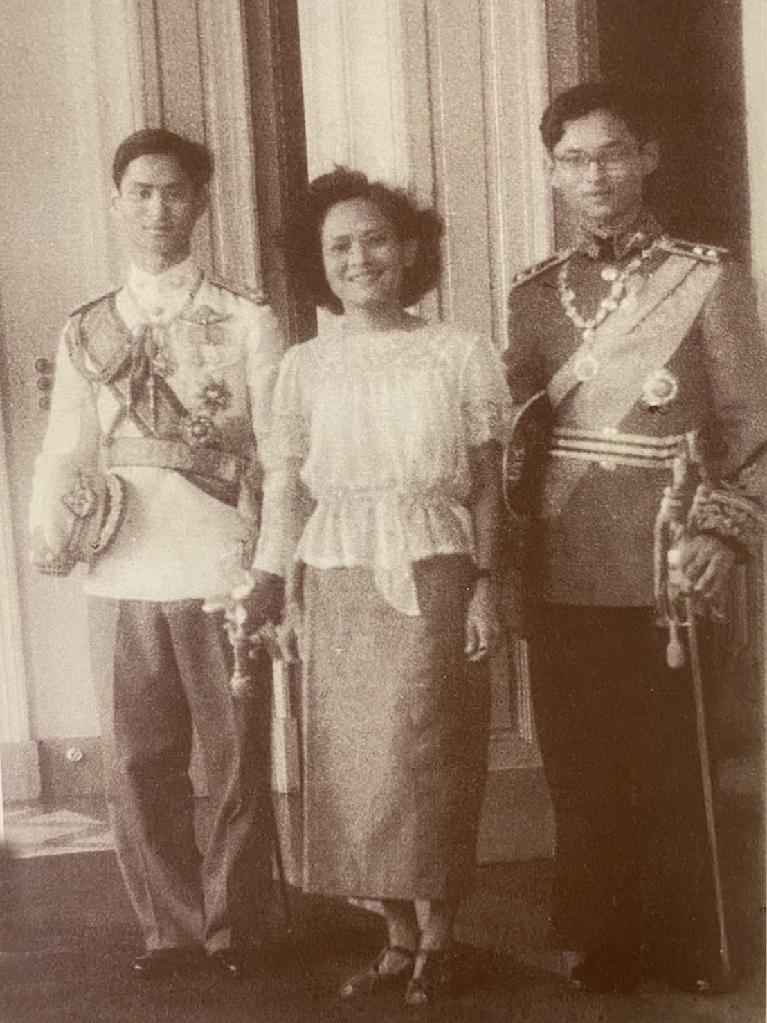พระราชประวัติ พระบาทสมเด็จพระปรเมนทรมหาอานันทมหิดล รัชกาลที่ 8