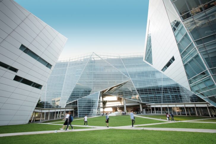 Bangkok University: 3 นิทรรศการ โลกอุดมคติ-โลกความจริง