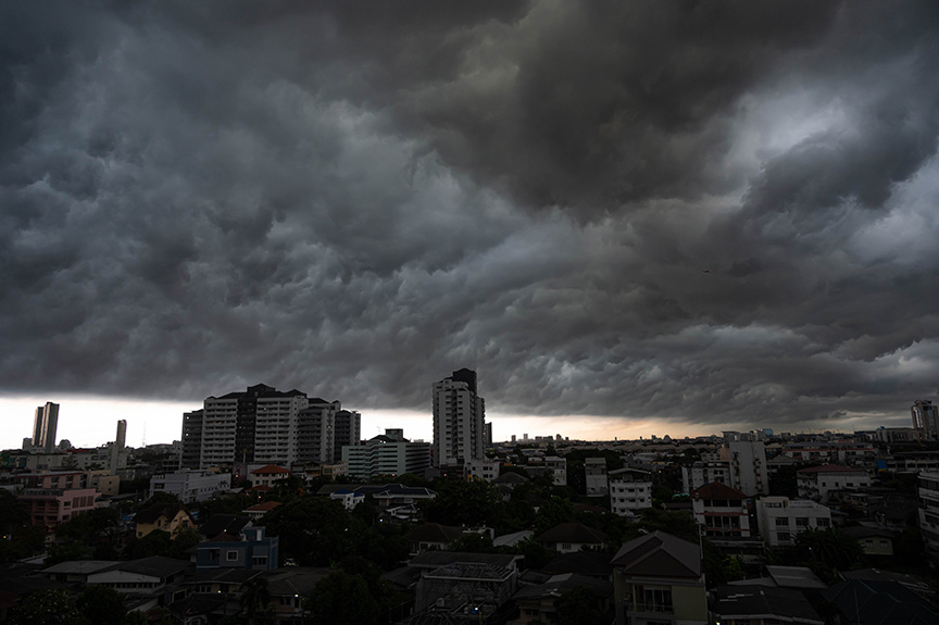 10 เรื่องน่ารู้เกี่ยวกับ อาร์คัส - arcus เมฆมหึมา คล้ายกันชนหน้ารถบรรทุก