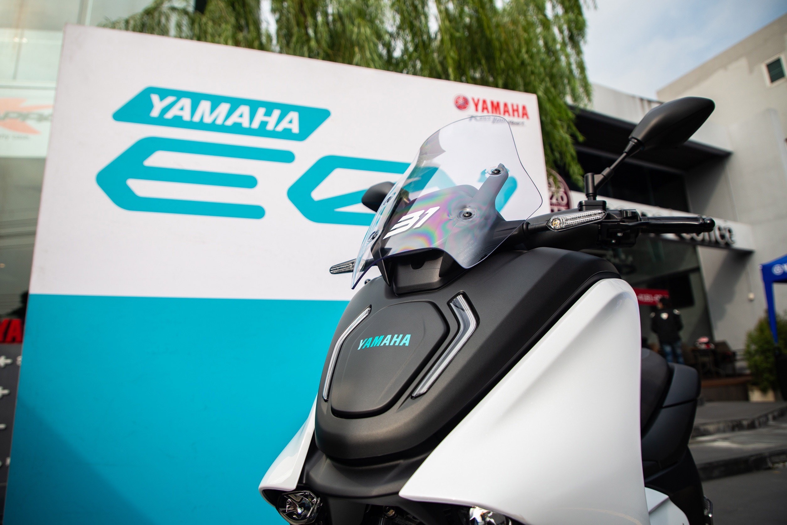 สุดเร้าใจ!! มอเตอร์ไซค์อีวี "YAMAHA E01" Demo Day