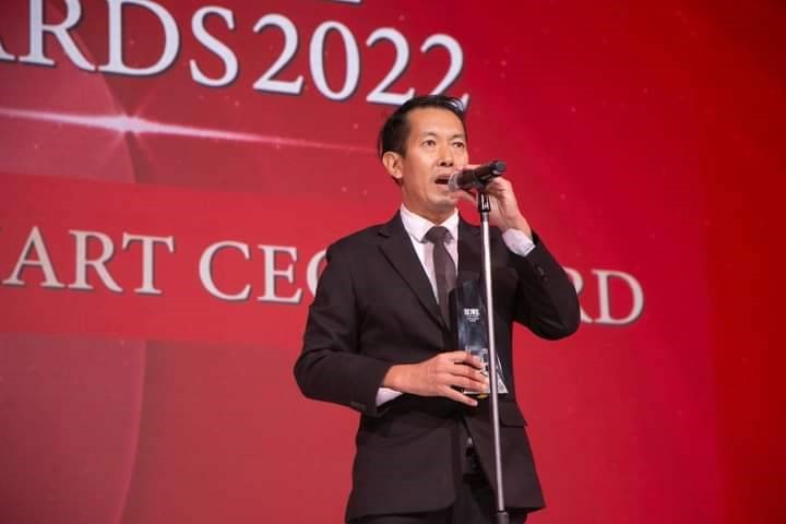 เกียรติภูมิ สิริพันธุ์ คว้ารางวัล HOWE SMART CEO AWARDS 2022 ผู้ทรง ...