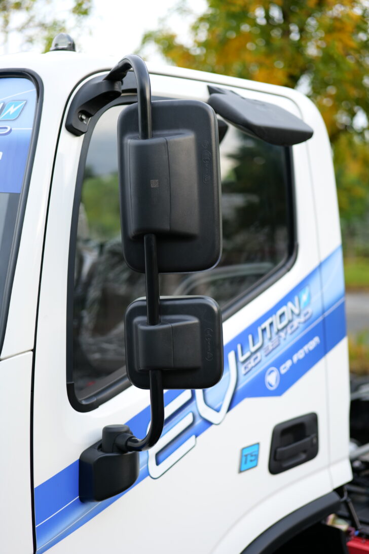 ซีพี โฟตอน ลุยส่งมอบ Aumark iBlue 85 รถบรรทุก 6 ล้ออีวี ธันวาคมนี้