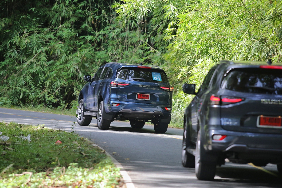 THE NEW MU-X ขับสนุก สุขได้ทุกเส้นทาง