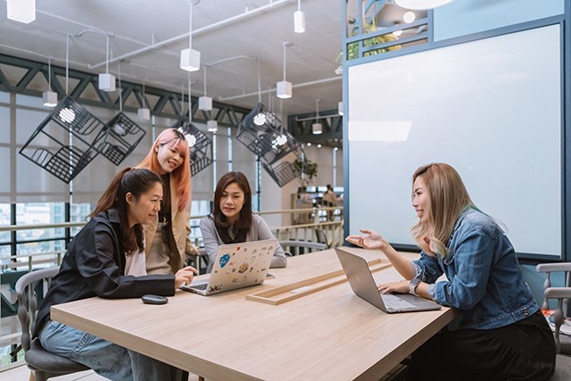 ถอดเบื้องหลังความสำเร็จ 2 ซูเปอร์แอป dtac app และ True iService