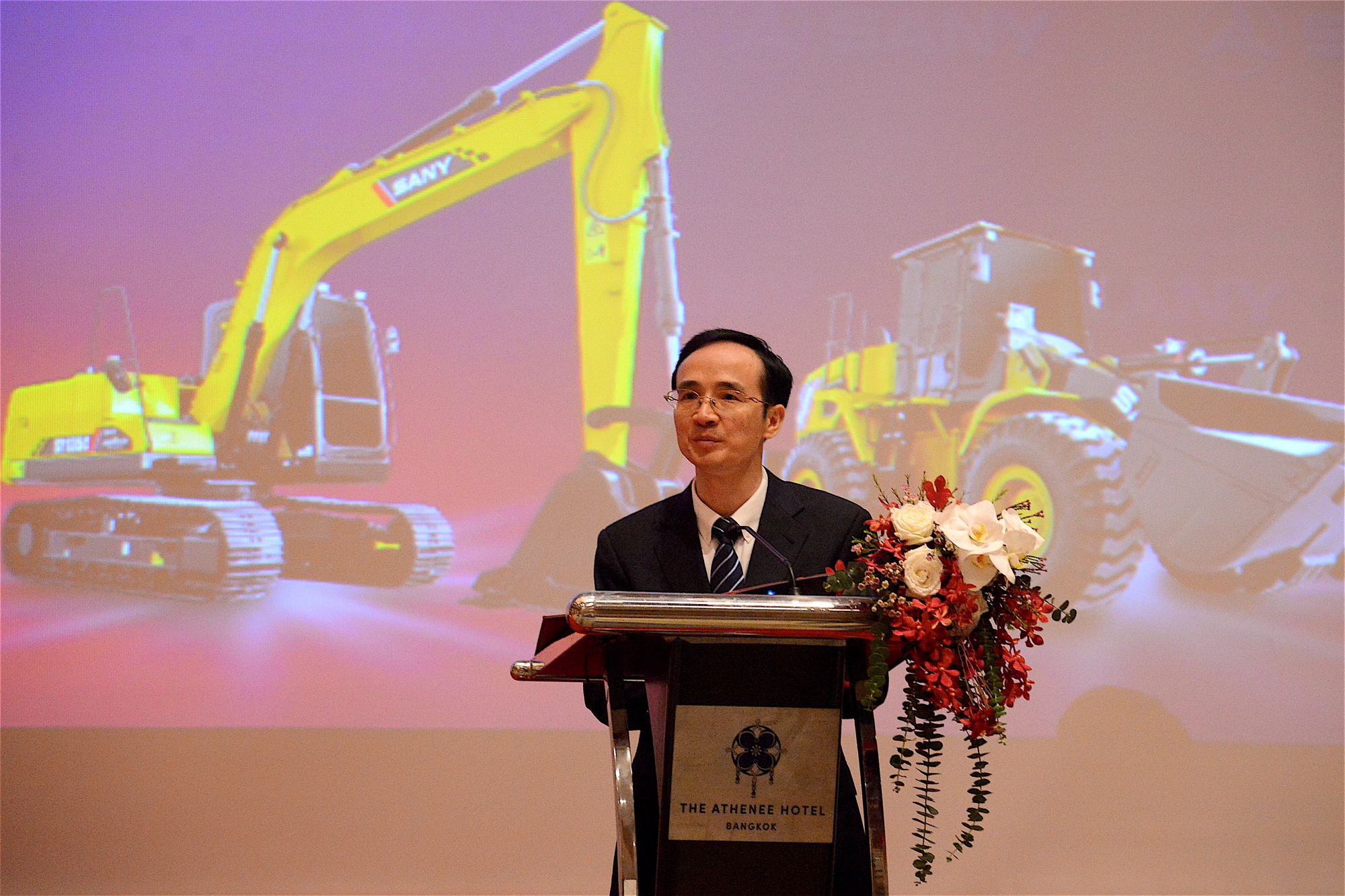 "Max Sany" ตั้งเป้าผู้นำด้านรถขุดอันดับหนึ่งในไทย