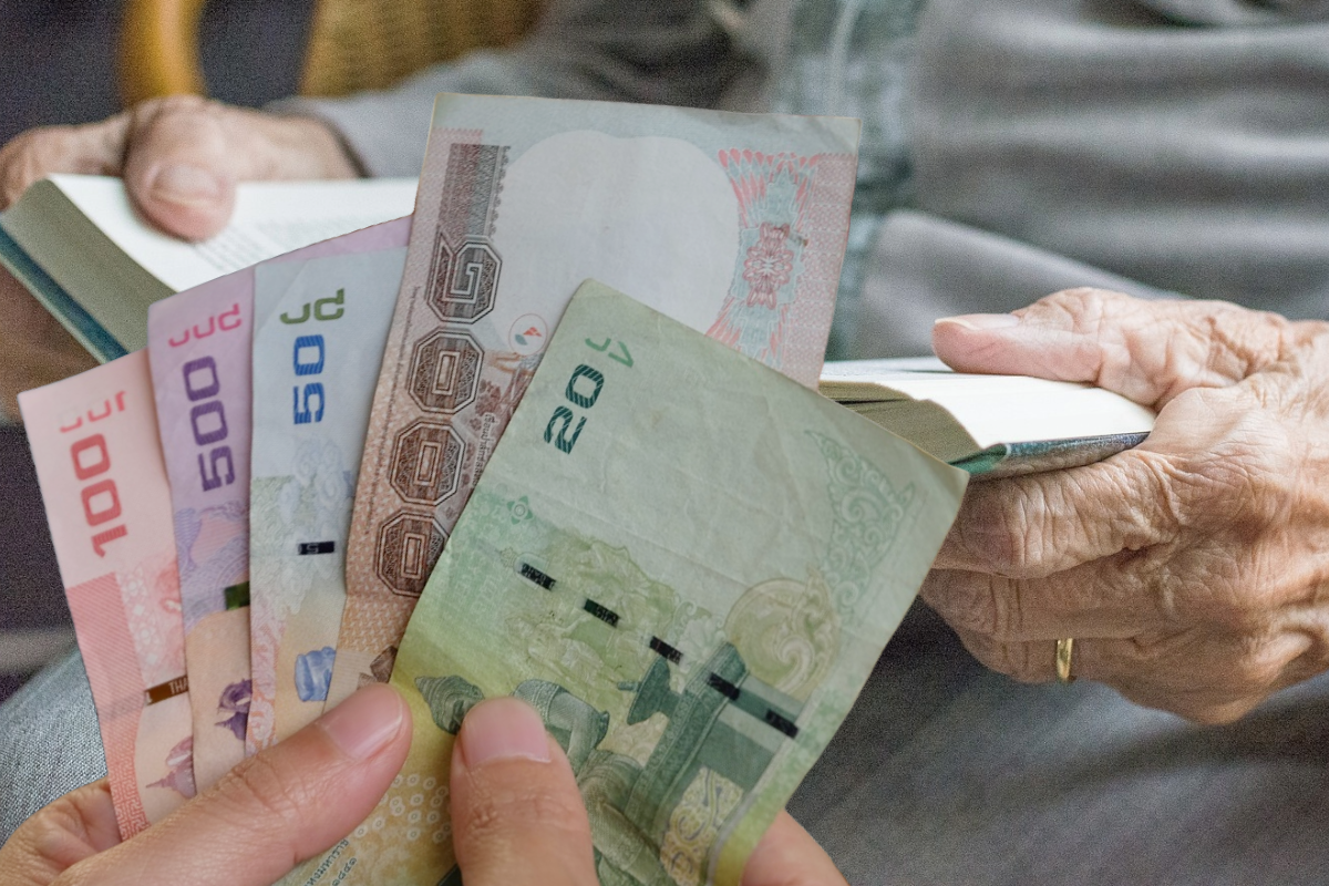 บำเหน็จ บำนาญ ผู้ประกันตน ม.33 ม.39 ได้เท่าไร คำนวณอย่างไร