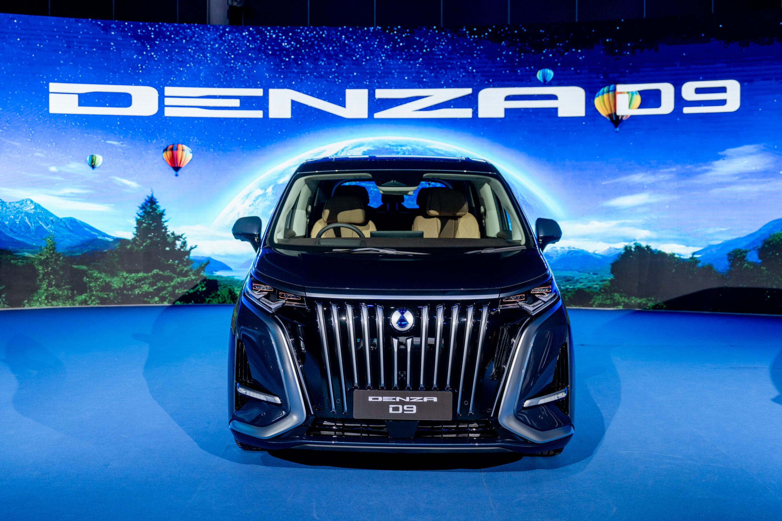 BYD ปลื้มแค่ 3 วัน รถตู้อีวี DENZA D9 กวาดยอดจอง 823 คัน