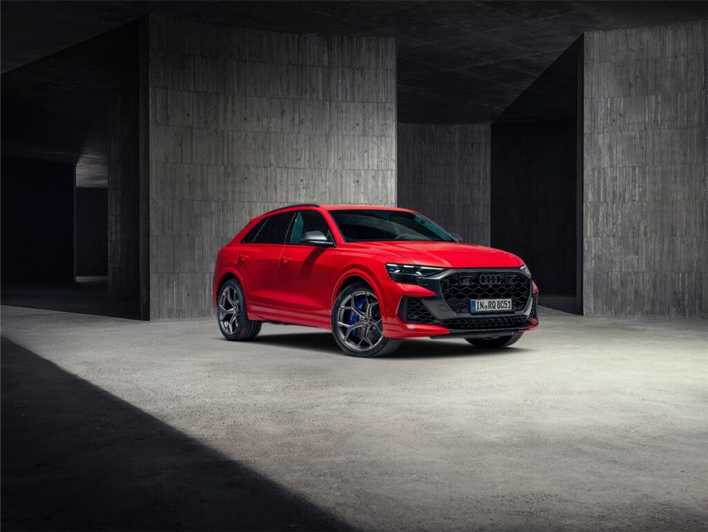 Audi RS Q8 Performance 640 แรงม้า ราคา 13.59 ล้านบาท