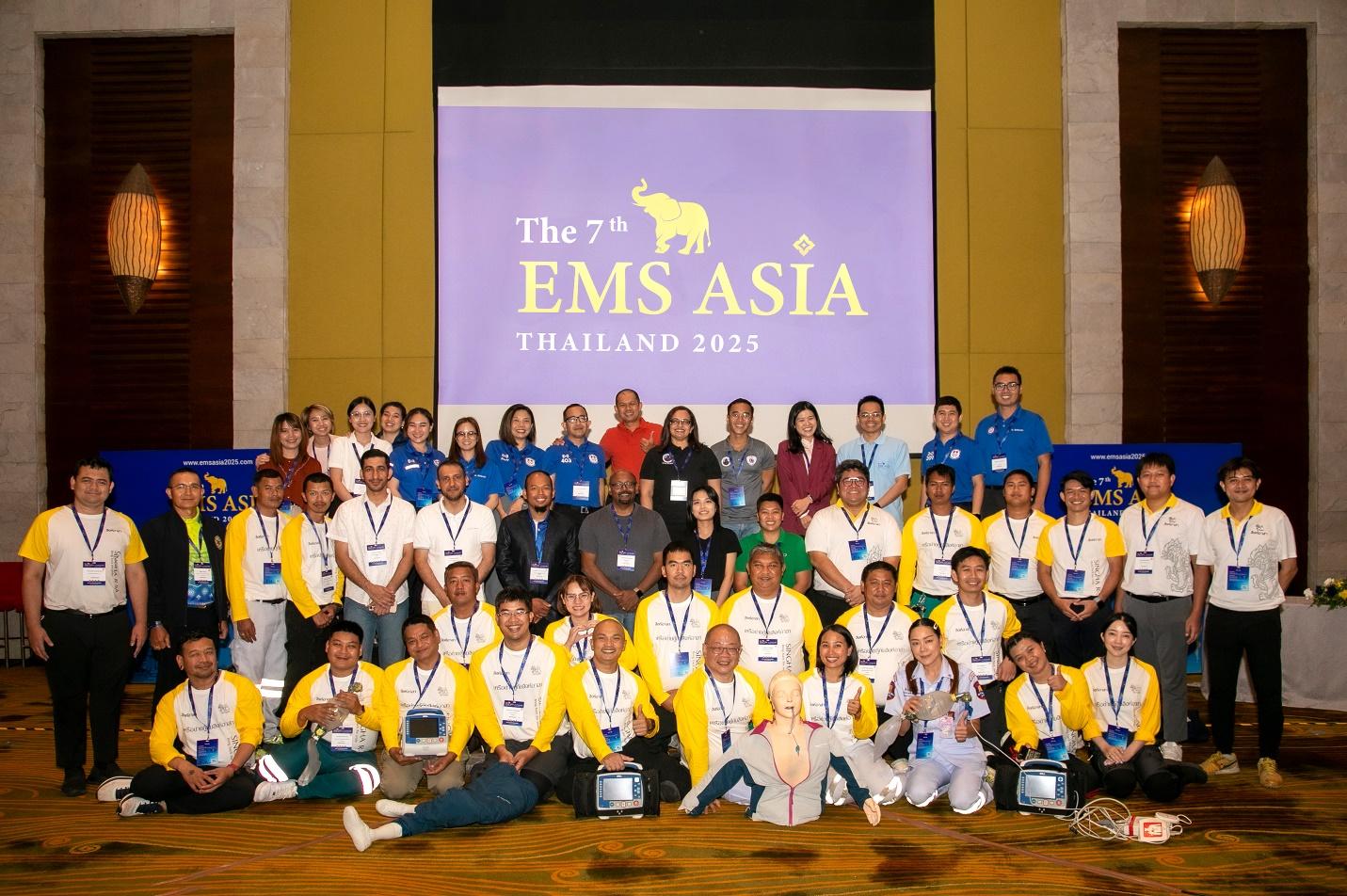สิงห์อาสา ผนึกสมาคมแพทย์ฉุกเฉินฯ ส่งเครือข่ายกู้ภัยร่วมงาน The 7th EMS ASIA Thailand 2025