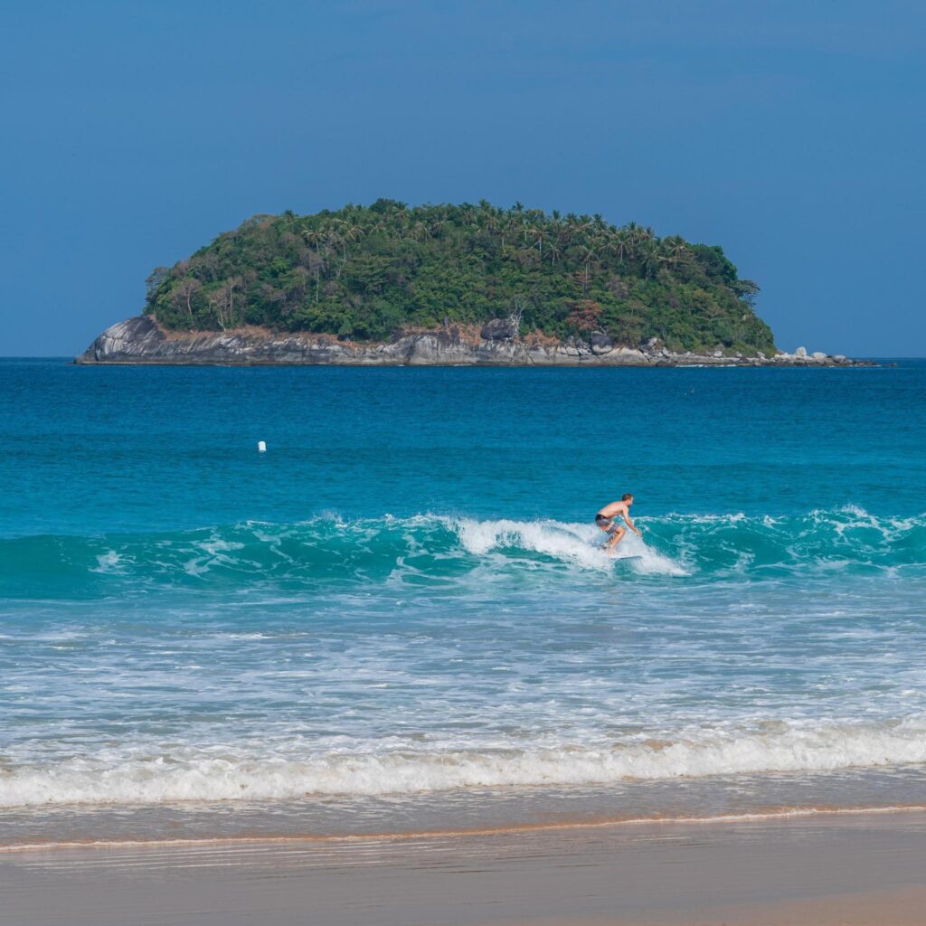 เช็คอินเสน่ห์ทะเลใต้ หาดกะตะเสน่ห์แห่งท้องทะเลภูเก็ต ที่คุณต้องไปสัมผัส