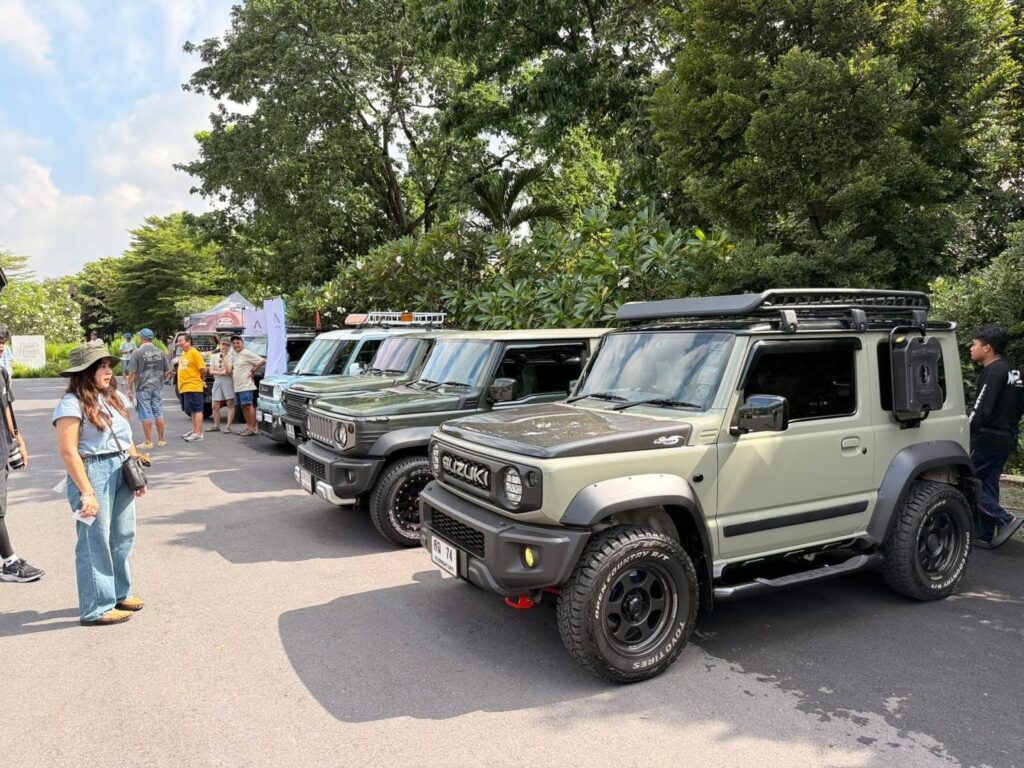 รวมพลคนรัก... Suzuki Jimny