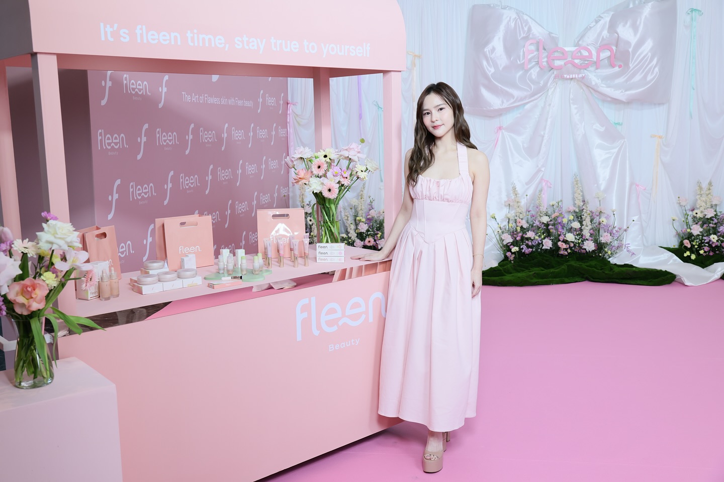 ส่องรายได้-กำไร อินโนฟีน่า ธุรกิจเครื่องสำอาง Fleen Beauty ออม สุชาร์