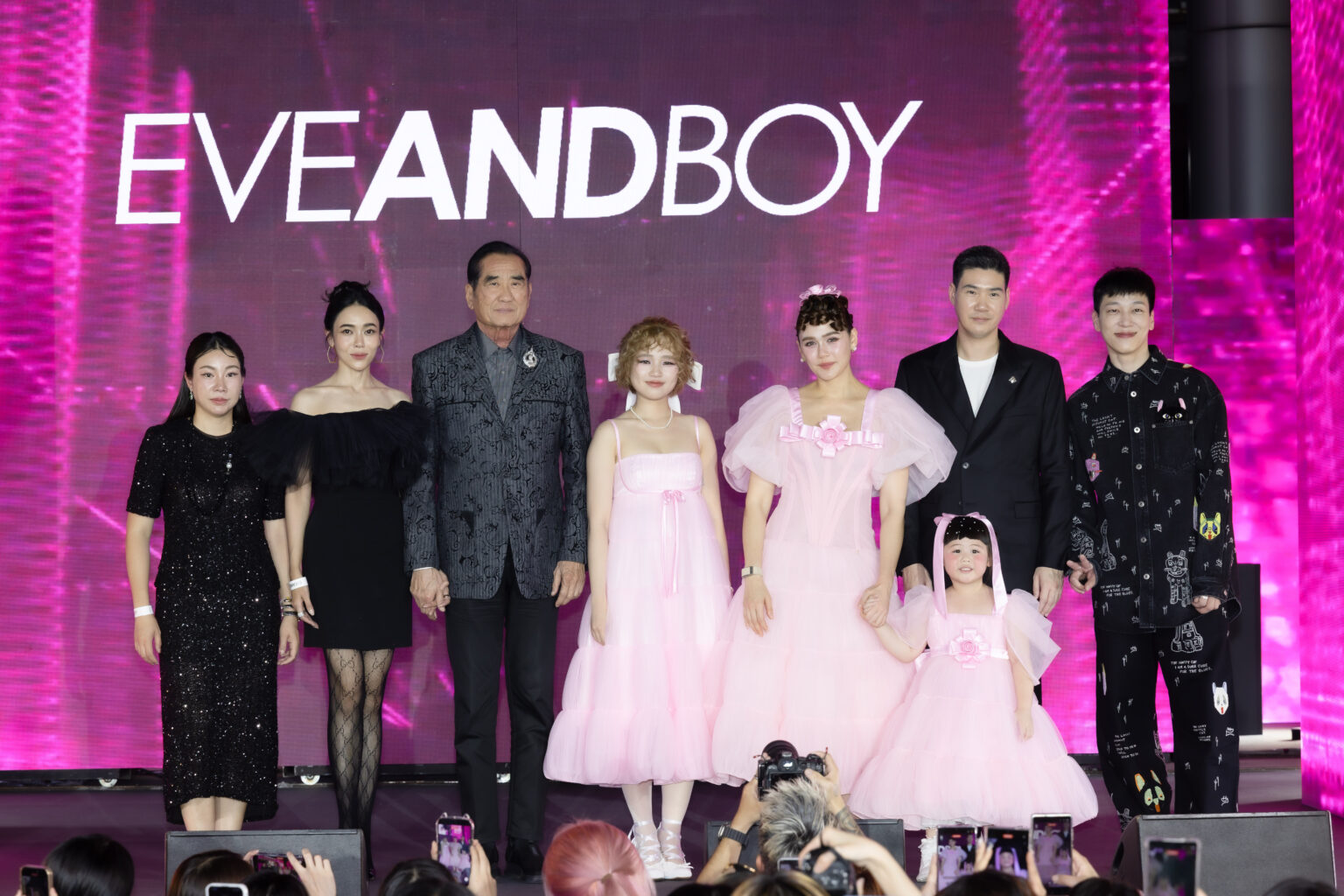 EVEANDBOY ฉลอง 20 ปี ดึง “Mackcha” แปลงโฉมน้อง “Chalotte” สู่ไอคอนความงาม
